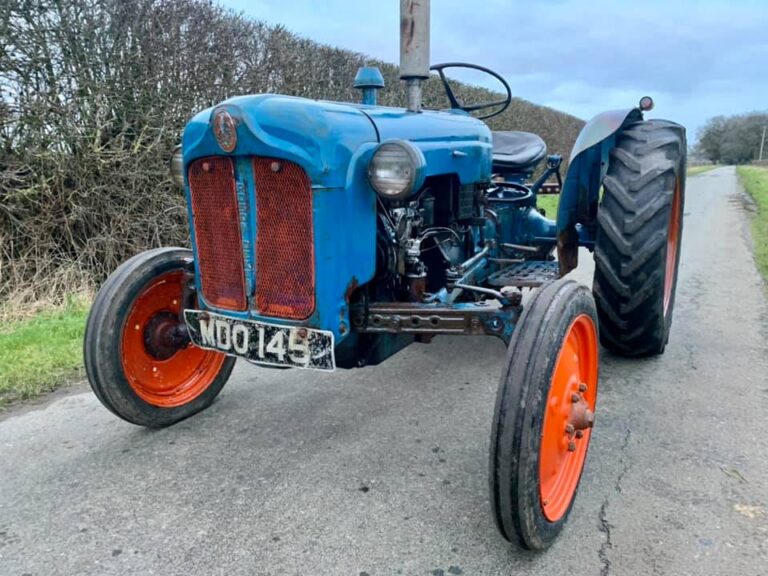 1958 FORDSON DEXTA – J.Staley Ltd